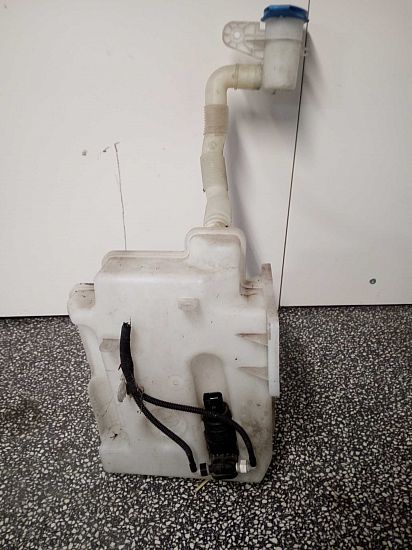 MED1-MOTOR : Ruitensproeier reservoir met motor en Ruitensproeier ...