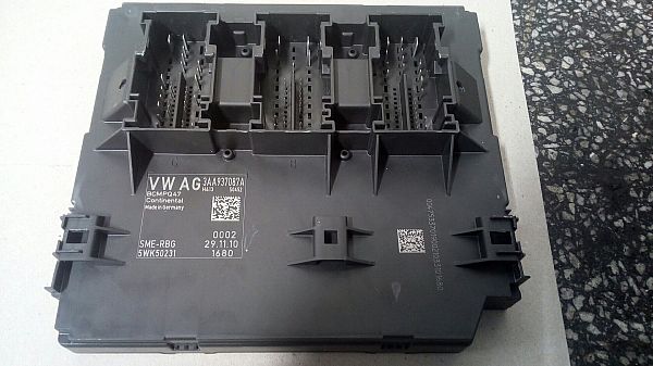 3AA937087A : Komfort computer og Sikringsboks - Autoparts24