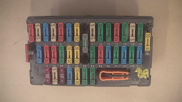 Citroën Dispatch - Fuse box Dispatch | Autoparts24