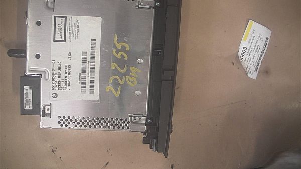 65129225834 : Radio - multi display og Audio - Autoparts24