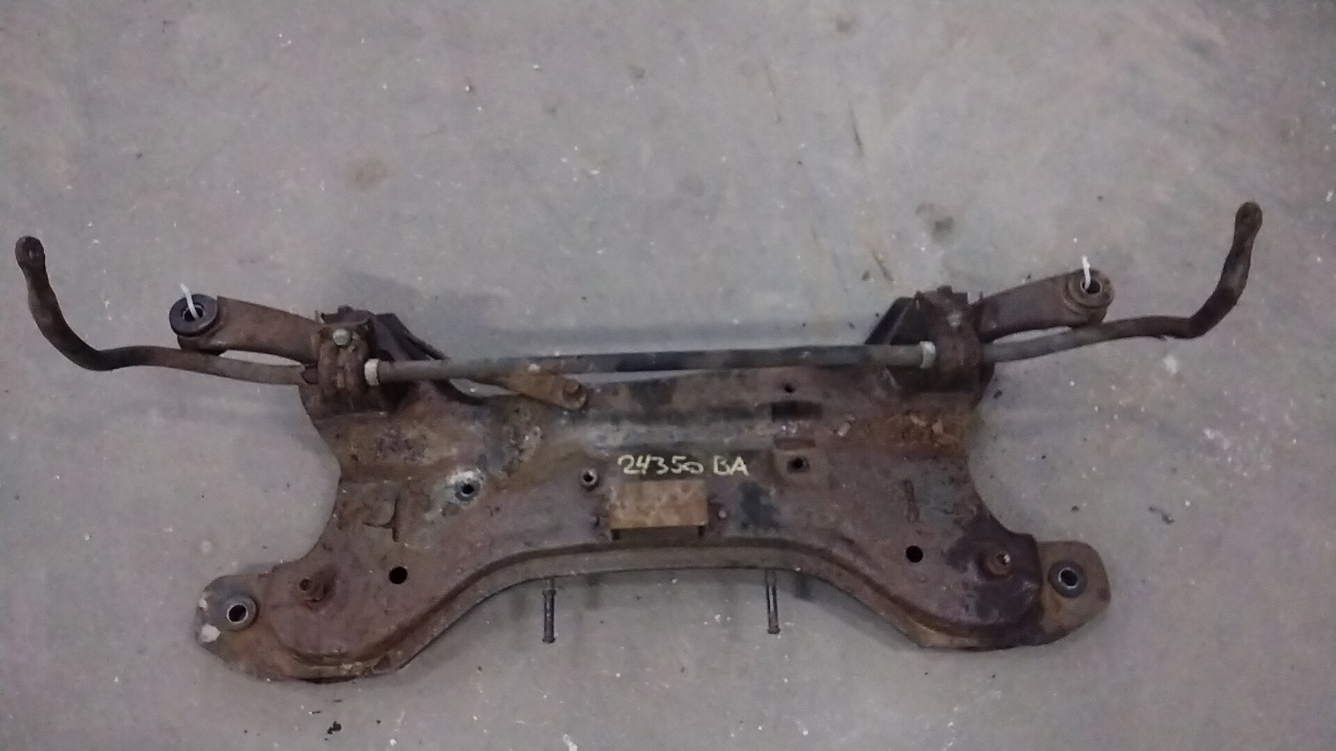 Hyundai GETZ (TB) Vorderachse kpl. 62401 1C100