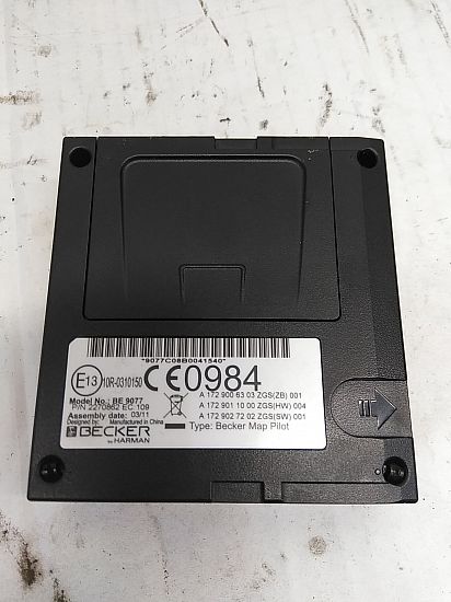 Mercedes-Benz C-class - GPS / navigatie onderdelen Cclass | Autoparts24