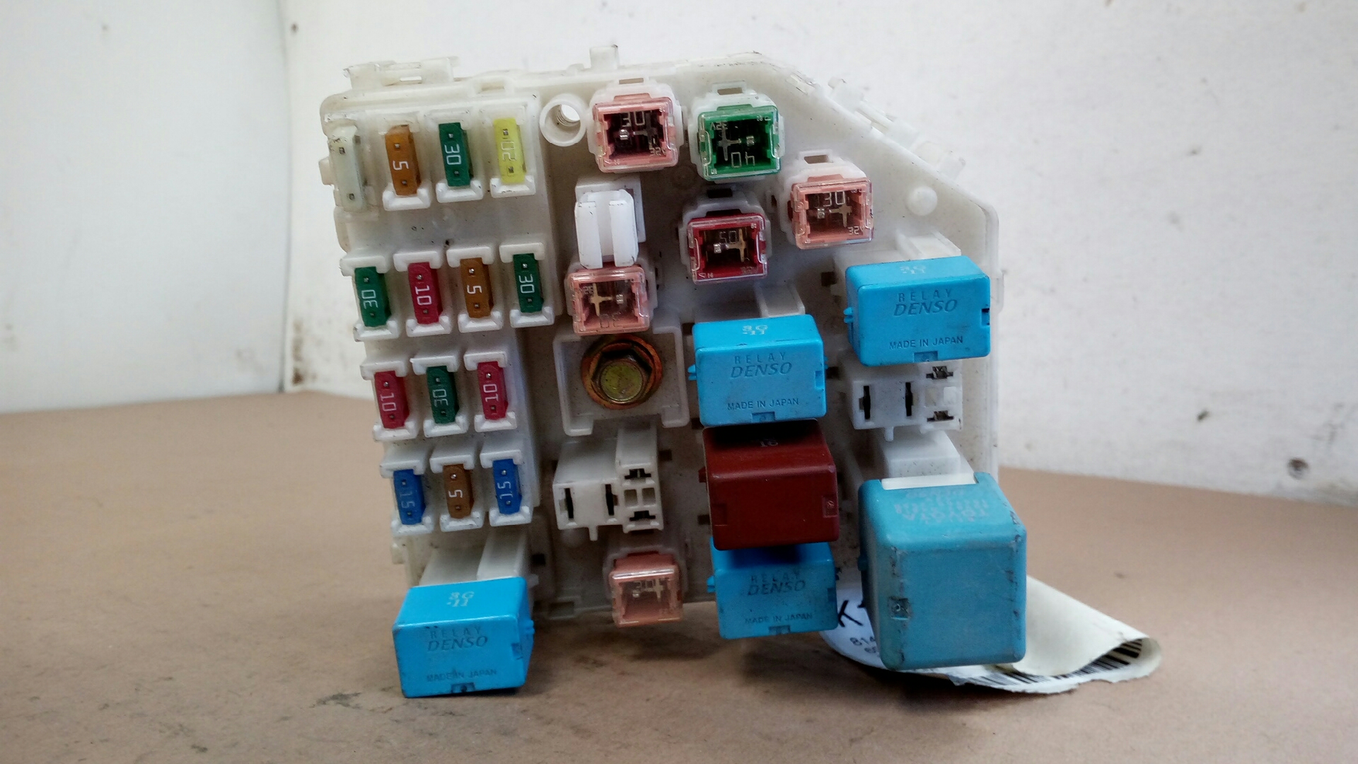 Toyota RAV 4 Mk II (_A2_) Fuse box 82721-42040, 8272142040