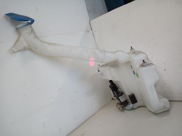 M.2-PUMPER : Sprinklerbeholder og Sprinkler - med motor - Autoparts24