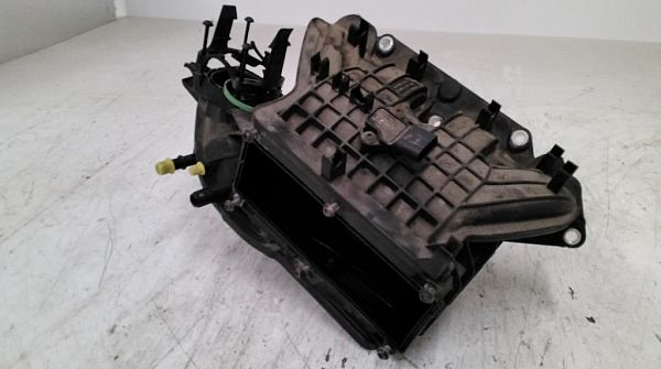 03C129709BD : Collecteur d'admission und Filtre à Air - Autoparts24