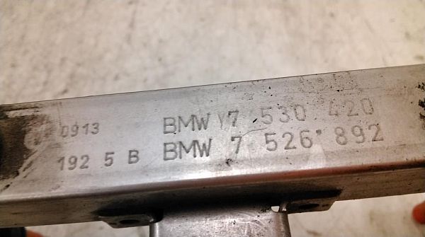 7-530-420 : Pijp voor sproeier en Hogedrukrail / injectiespuitleiding ...