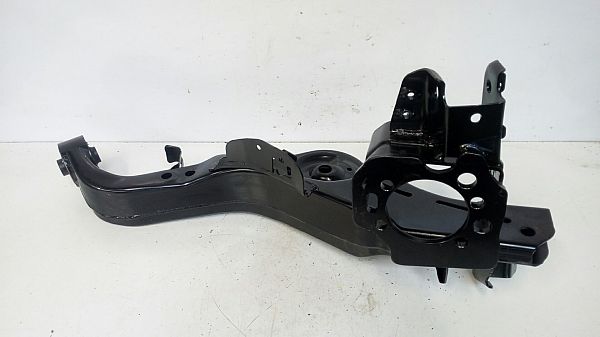 55502-JD00A : Bærearm bag og Spindel - bag - Autoparts24