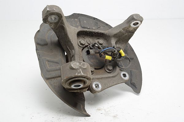 2318383 : Asschenkel / Wielnaaf achter - Autoparts24