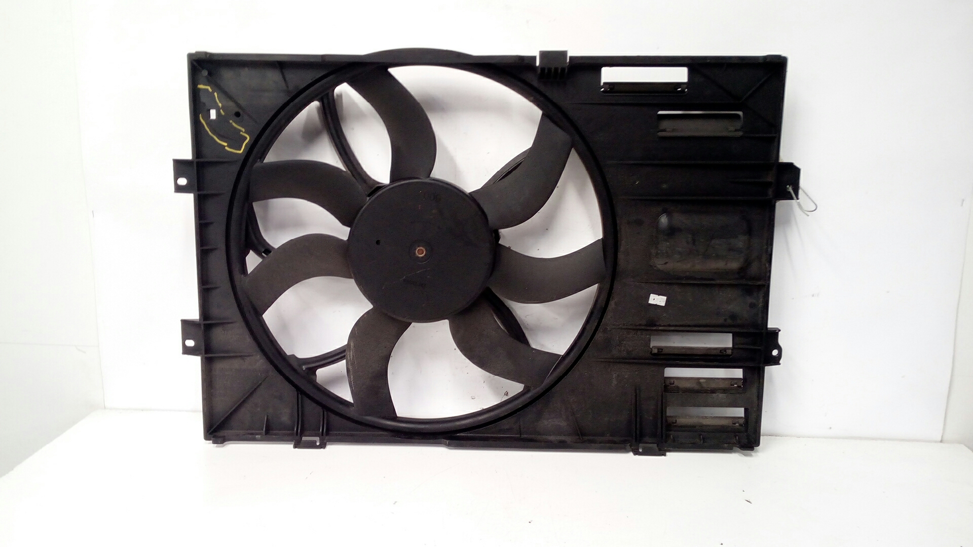 7E0121205A : Kølerblæser el - Autoparts24