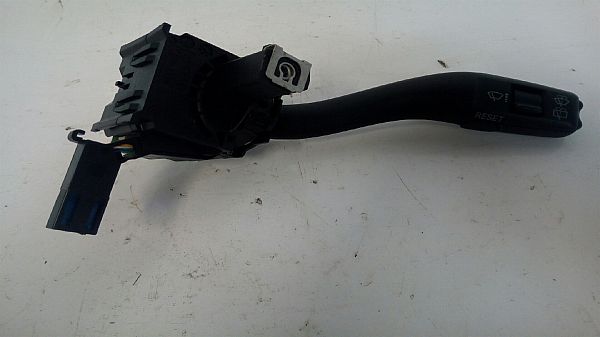 8P0-953-519-A: Kontakt - blinklys, Kontakt - visker, Kontakt - kombi ...