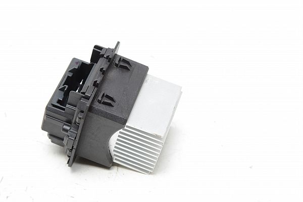 T1000034Z-D : Varmemodstand - Autoparts24