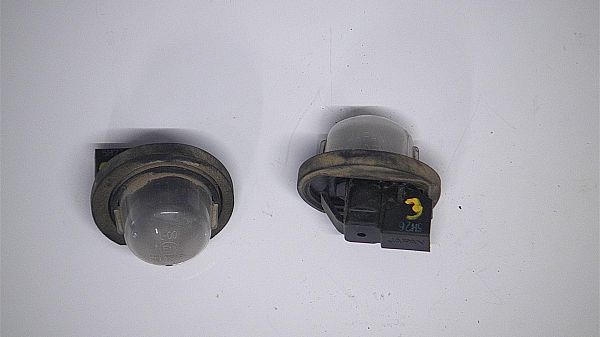 3591075F3 : Nummerplade - lygte - Autoparts24