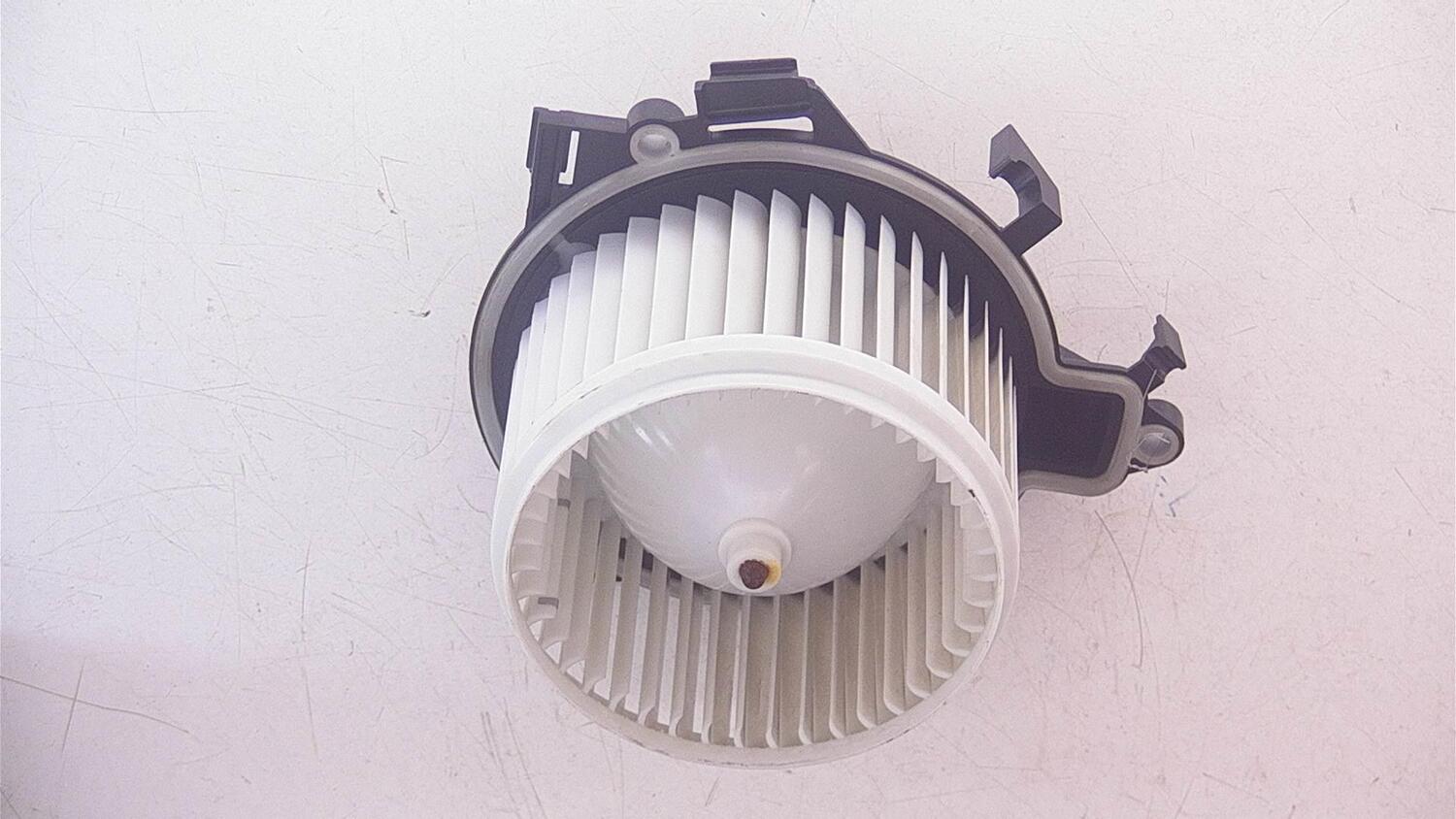 Iveco DAILY VI Box Heater fan 5S9030000, 42569366, 5S9030100
