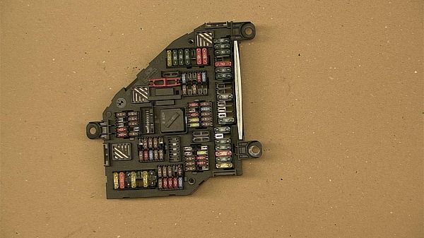 BMW - Zekeringskast | Autoparts24