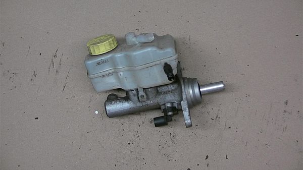 6R1-611-019-D : Bremse hovedcylinder - Autoparts24