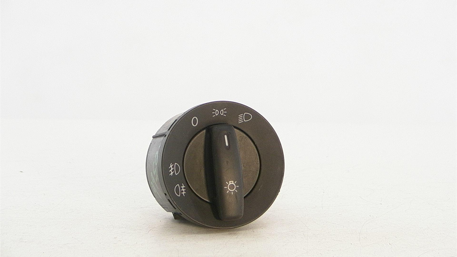 VW TOURAN (1T1, 1T2) Lichtschalter 3C8941431C XSH