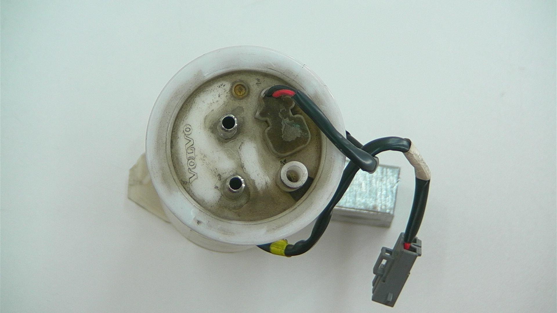 Volvo V70 (875, 876) Kraftstoffpumpe 9142957 - Autoparts24