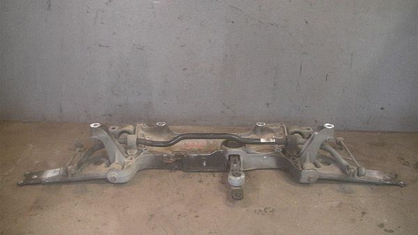 3C0-199-313-AC : Vooras kompleet en Subframe - Autoparts24