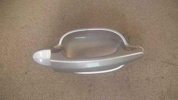 51216961444 : Handgreep / deurgreep achterklep - Autoparts24