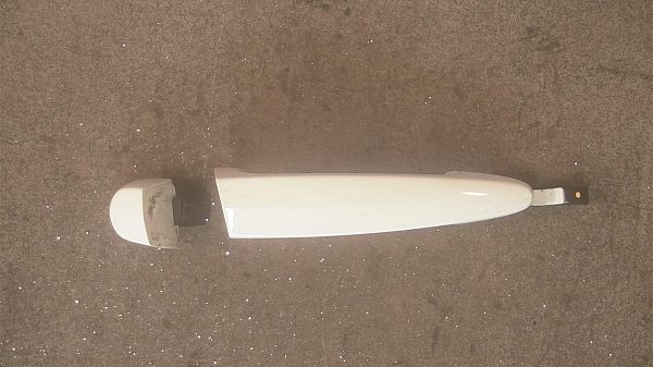 51217207552 : Handgreep / deurgreep achterklep - Autoparts24