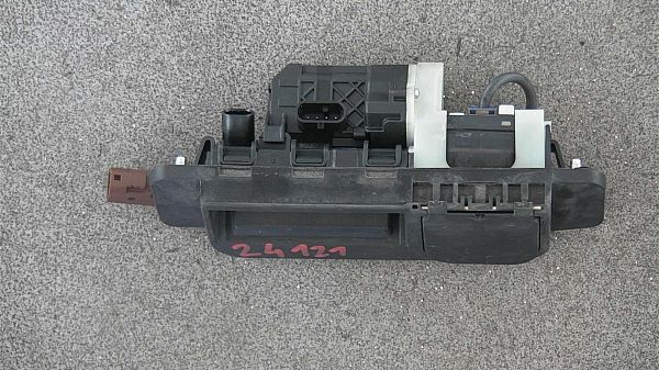 Mercedes-Benz E-class - achteruitrijcamera Eclass | Autoparts24