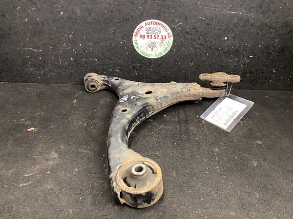 545002H000 : Querlenker vorne oben und Querlenker vorne unten - Autoparts24