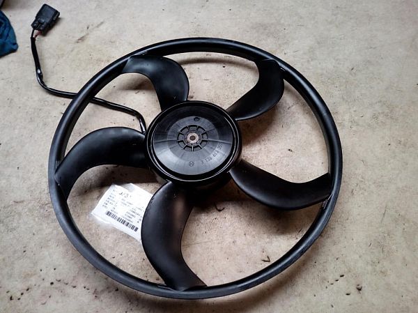 BK21-8C607-BB : Koelvin / Vin - Autoparts24