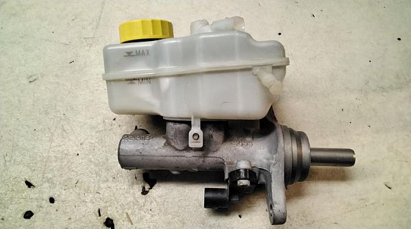 6R1-611-019-D : Bremse hovedcylinder - Autoparts24