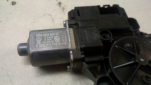 6R0959801DJZ02 : Portierruitmotor - Autoparts24