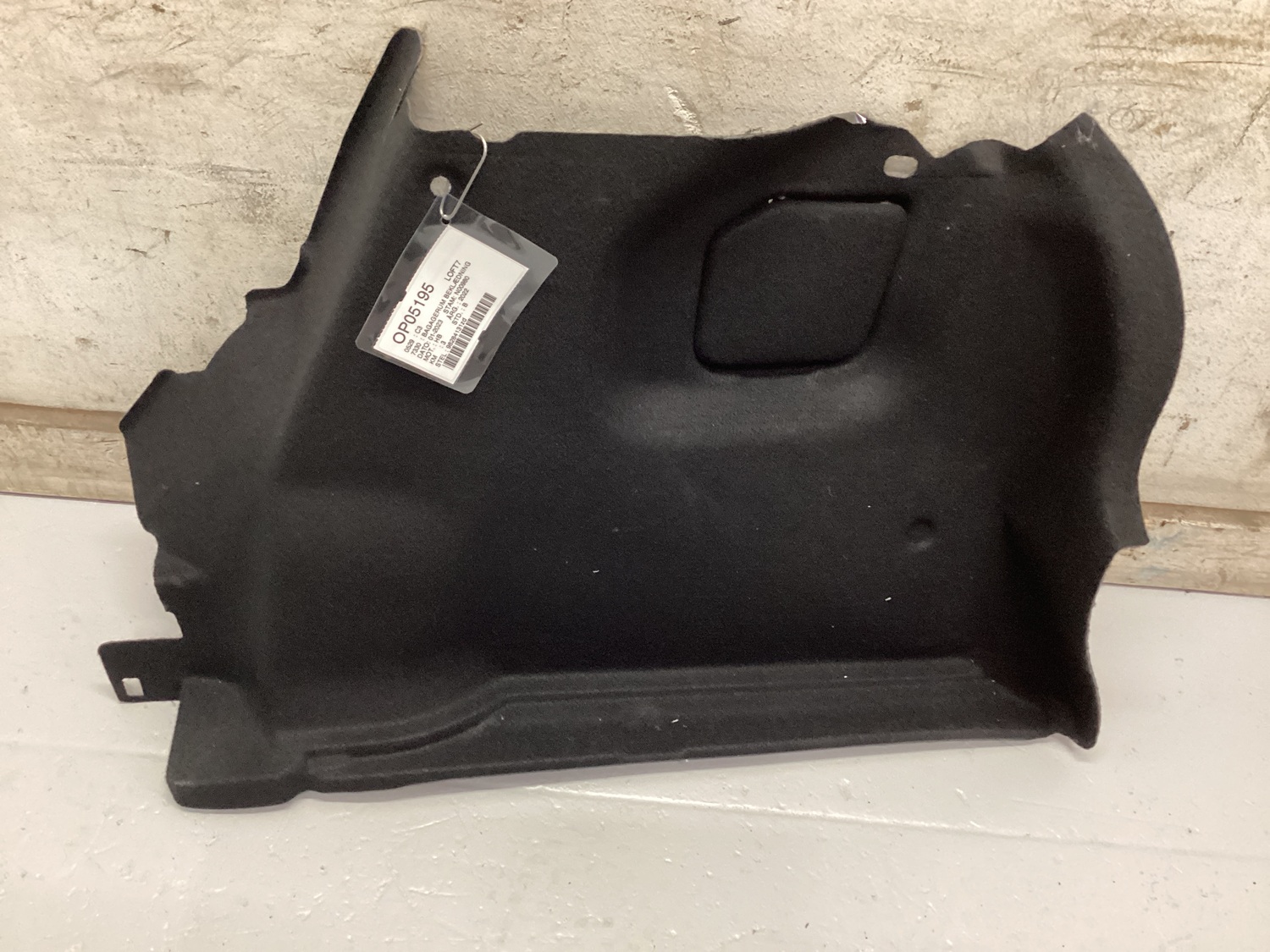 Brugt Citroën C3 - bagagerum - beklædning | Autoparts24