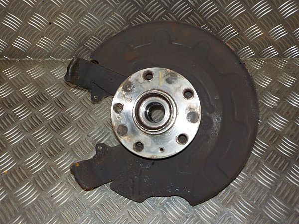 5Q0-407-255-N : Spindel for - Autoparts24