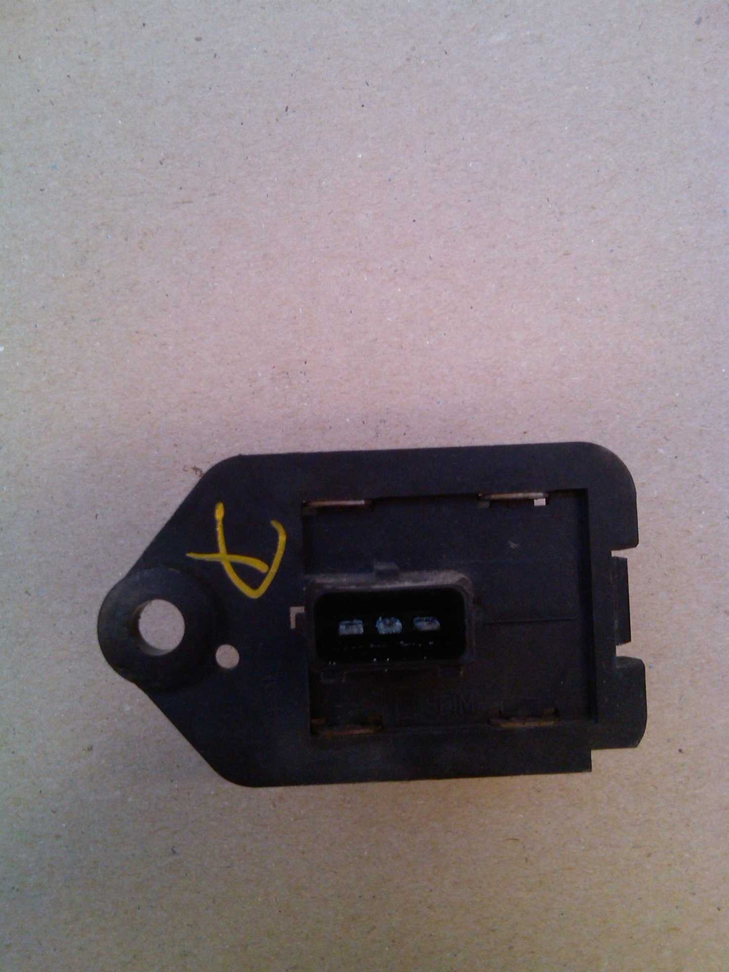 Peugeot 206 Hatchback (2A/C) Widerstand Heizungsgeblaese 1267E3