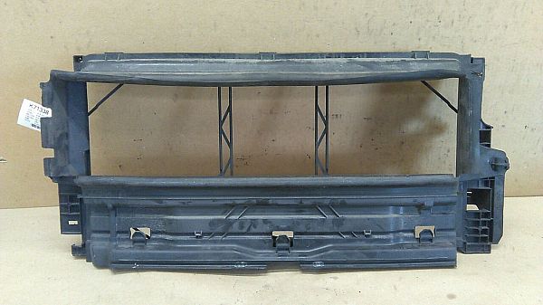 Volvo V60 Kühlerzage gebraucht kaufen | Autoparts24