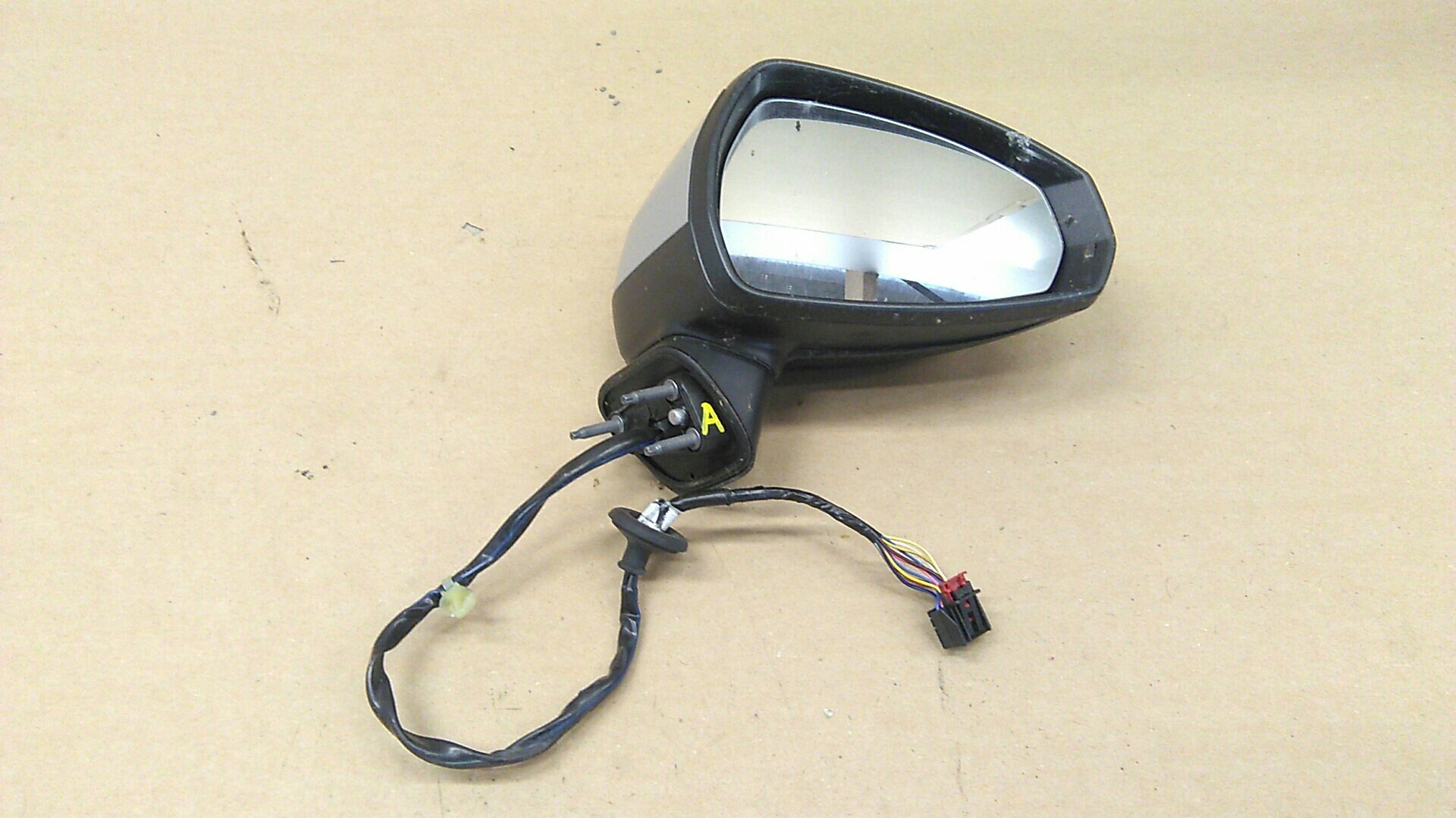 Audi A3 Limousine (8VS, 8VM) Zijspiegel 8V5857410B 9B9, 8V5857410S 9B9 ...