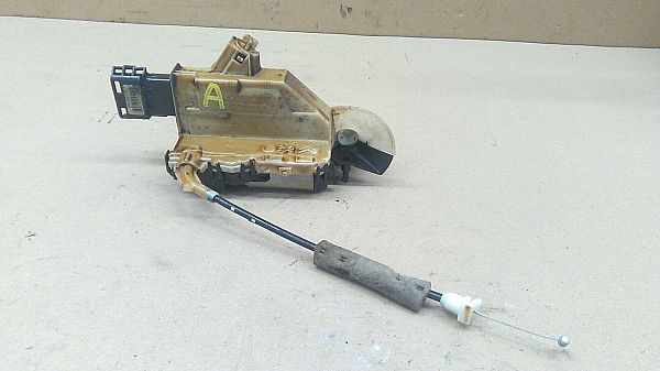 9821666680 : Dørlås og Centrallås - Autoparts24