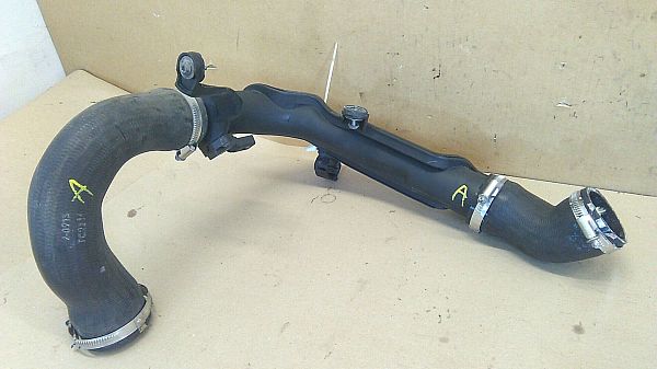 1K0145840AE : Intercooler hose and turbo / Intercooler hose / pipe ...