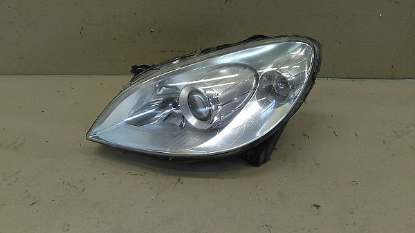 Mercedes-Benz B-class - Koplamp Bclass | Autoparts24