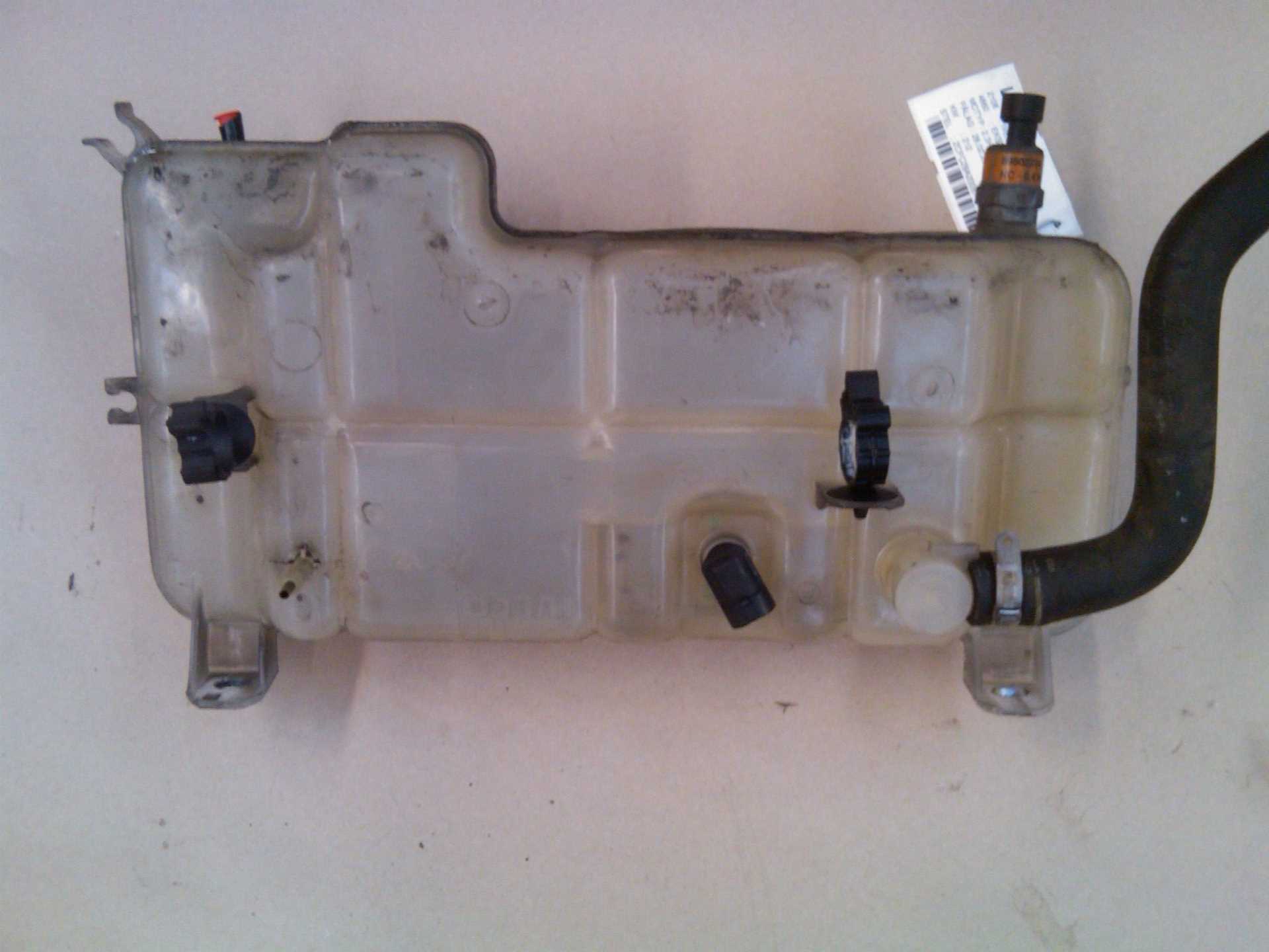 Iveco DAILY IV Box Body/Estate Expansievat / Koelvloeistof Reservoir ...
