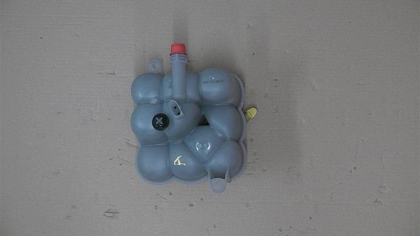 4M0121403E : Expansievat / Koelvloeistof Reservoir - Autoparts24