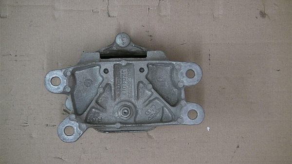 8K0-399-151-DB : Gearkasseophæng og Gearkassebro - Autoparts24