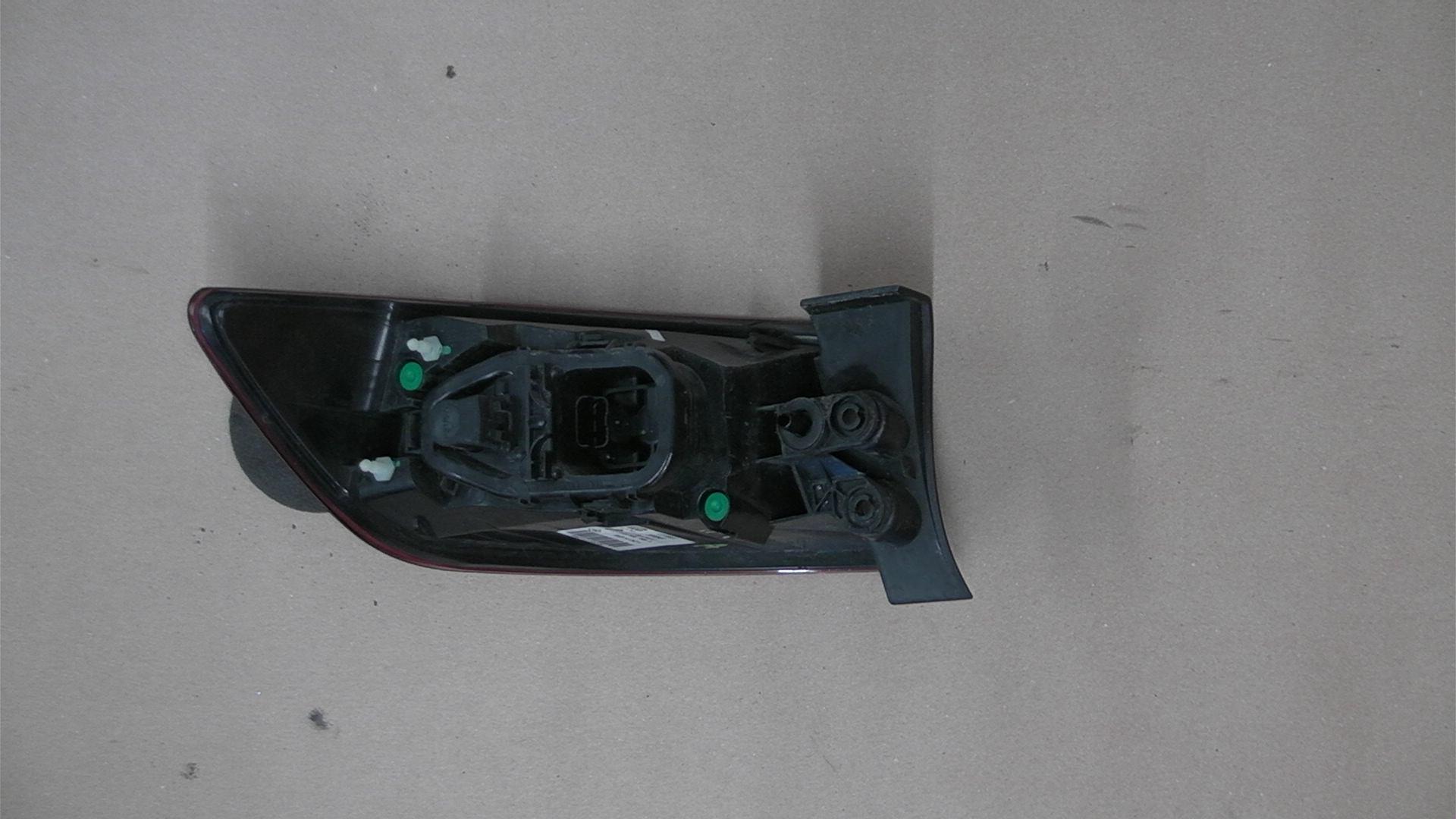 ORIGINAL taillight right, external Renault Clio IV (BH_) 2017 | eBay