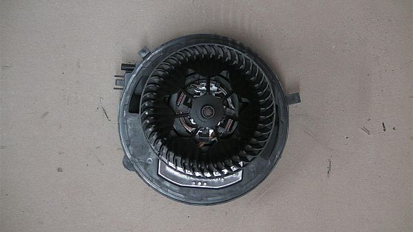 5Q1-819-021-A : Blæsermodstand / Varmeblæser og Motor - kabinevarmer ...