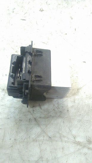 T1000034Z : Widerstand Heizungsgeblaese - Autoparts24