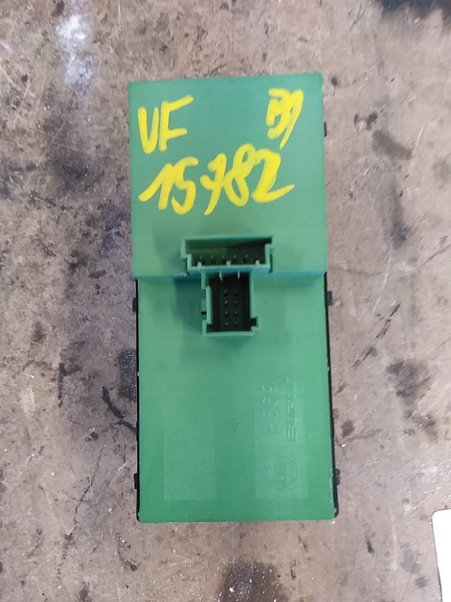 Peugeot BOXER Box Raamhevel schakelaar 16 087 055 80