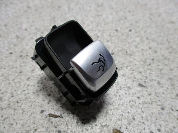 Brugt Mercedes-Benz C-class - kontakt - diverse | Autoparts24