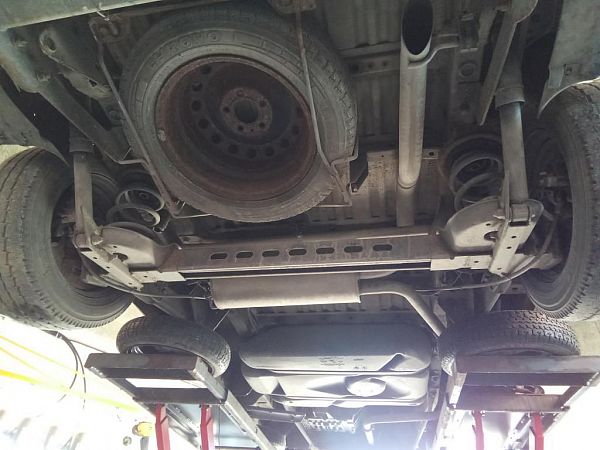 Opel Vivaro Hinterachse kpl., ohne Differenzial gebraucht kaufen | Autoparts24