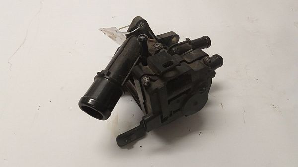 Hyundai i20 Thermostatgehäuse gebraucht kaufen | Autoparts24