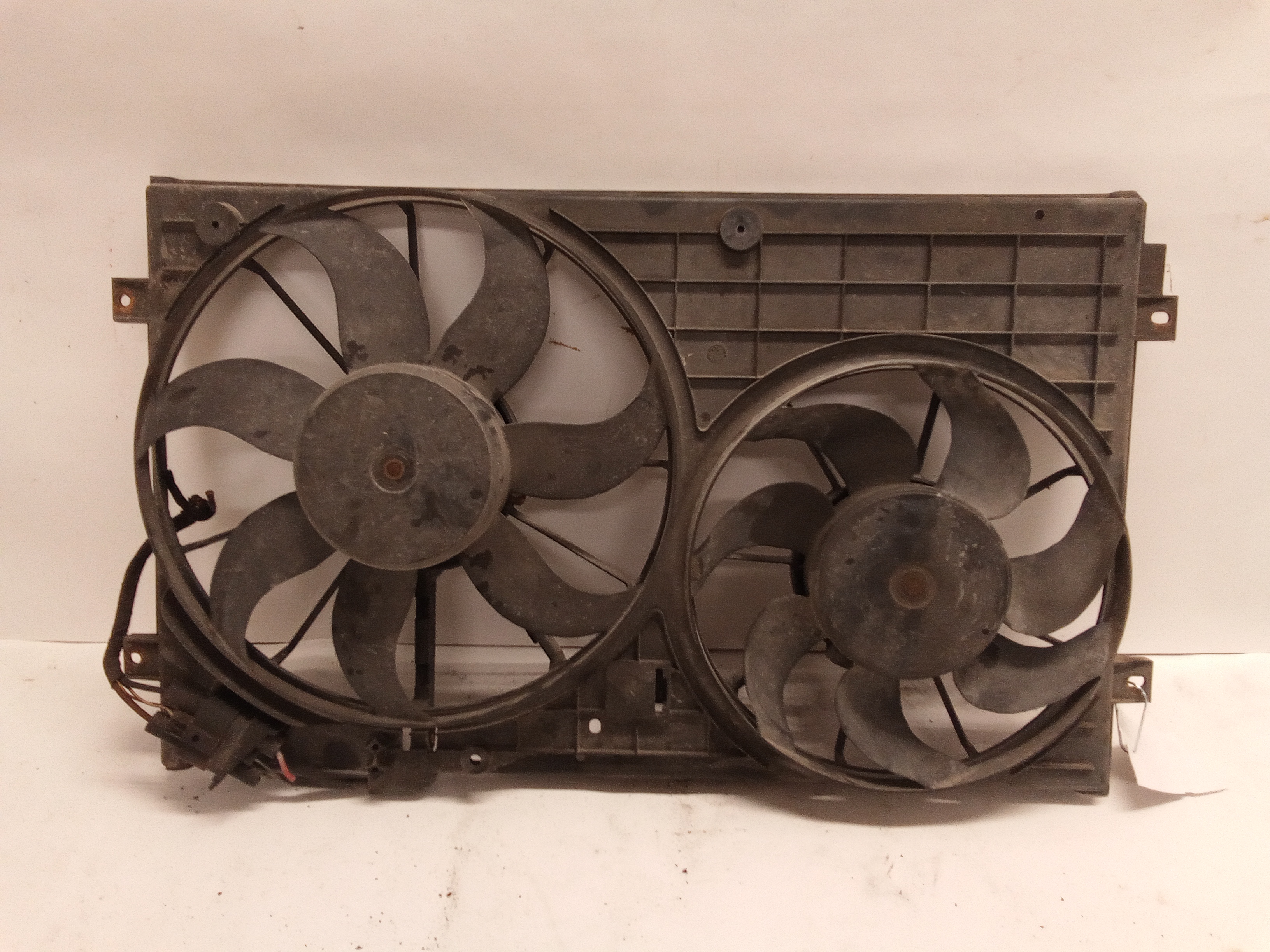 VENTOLA RADIATORE ELETTRICA ORIGINALE VW PASSAT Estate (3C5) 2005