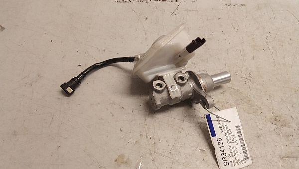 0204254242 : Bremse hovedcylinder - Autoparts24