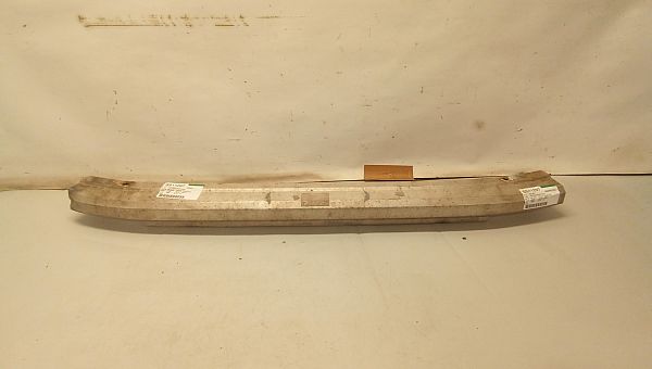 Audi Q7 - Bumper versterking Q7 | Autoparts24